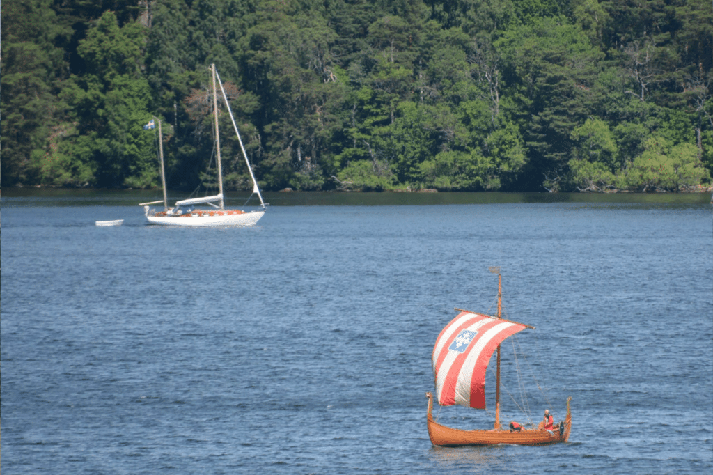 Segelbåt: En komplett guide till segling i Sverige